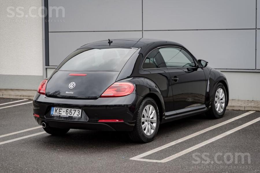 Black Volkswagen Beetle 2013 in Riga, with an engine capacity of 1.20 L and mileage of 0 thousand km for 6550 €, photo 4 on AUTOMOTO.COM.LV