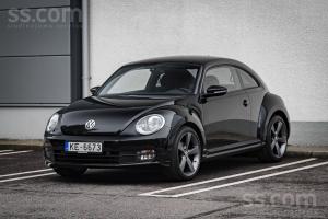 Melns Volkswagen Beetle 2013 Rīga, ar dzinēja tilpumu 1.20 L un nobraukumu 206 tūkst. km par 6490 €, foto  vietnē AUTOMOTO.COM.LV