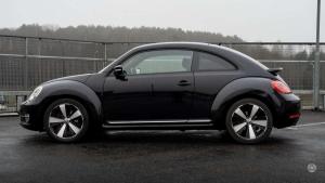 Black Volkswagen Beetle 2019 in Vilnius, with an engine capacity of 1.98 L and mileage of 210 thousand km for 6450 €, photo 2 on AUTOMOTO.COM.LV