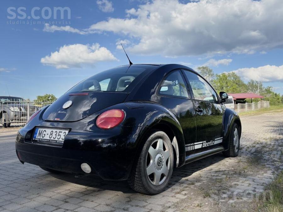Black Volkswagen Beetle 1999 in Talsi, with an engine capacity of 2.00 L and mileage of 315 thousand km for 1400 €, photo 3 on AUTOMOTO.COM.LV