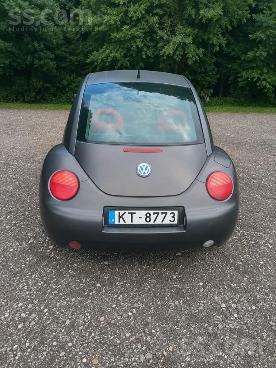 Melns Volkswagen Beetle 1999 Daugavpils, ar dzinēja tilpumu 1.90 L un nobraukumu 337 tūkst. km par 450 €, foto 3 vietnē AUTOMOTO.COM.LV