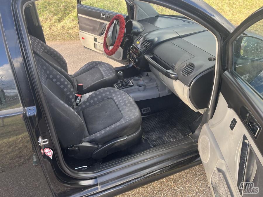Melns Volkswagen Beetle 2000 Ukmergė, ar dzinēja tilpumu 1.90 L un nobraukumu 322 tūkst. km par 900 €, foto 10 vietnē AUTOMOTO.COM.LV