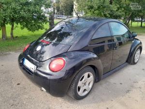 Melns Volkswagen Beetle 2000 Marijampole, ar dzinēja tilpumu 2.00 L un nobraukumu 291 tūkst. km par 850 €, foto 4 vietnē AUTOMOTO.COM.LV