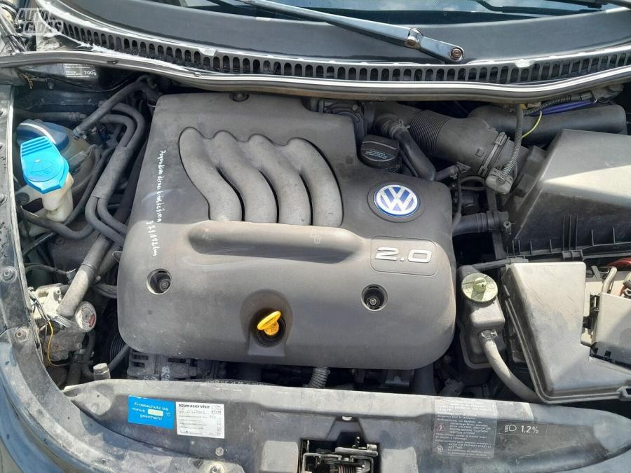 Melns Volkswagen Beetle 2000 Marijampole, ar dzinēja tilpumu 2.00 L un nobraukumu 291 tūkst. km par 850 €, foto 7 vietnē AUTOMOTO.COM.LV