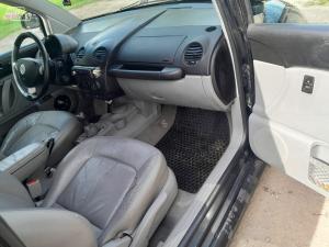 Melns Volkswagen Beetle 2000 Marijampole, ar dzinēja tilpumu 2.00 L un nobraukumu 291 tūkst. km par 850 €, foto 13 vietnē AUTOMOTO.COM.LV