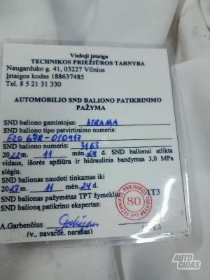 Melns Volkswagen Beetle 2000 Marijampole, ar dzinēja tilpumu 2.00 L un nobraukumu 291 tūkst. km par 850 €, foto 15 vietnē AUTOMOTO.COM.LV