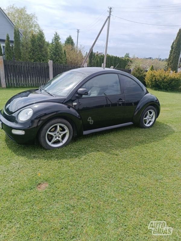 Black Volkswagen Beetle 2001 in Ignalina, with an engine capacity of 2.00 L and mileage of 265 thousand km for 950 €, photo 3 on AUTOMOTO.COM.LV