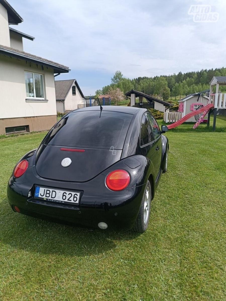 Black Volkswagen Beetle 2001 in Ignalina, with an engine capacity of 2.00 L and mileage of 265 thousand km for 950 €, photo 11 on AUTOMOTO.COM.LV