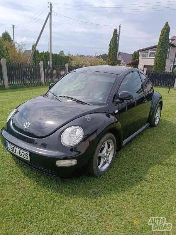 Black Volkswagen Beetle 2001 in Ignalina, with an engine capacity of 2.00 L and mileage of 265 thousand km for 950 €, photo 5 on AUTOMOTO.COM.LV