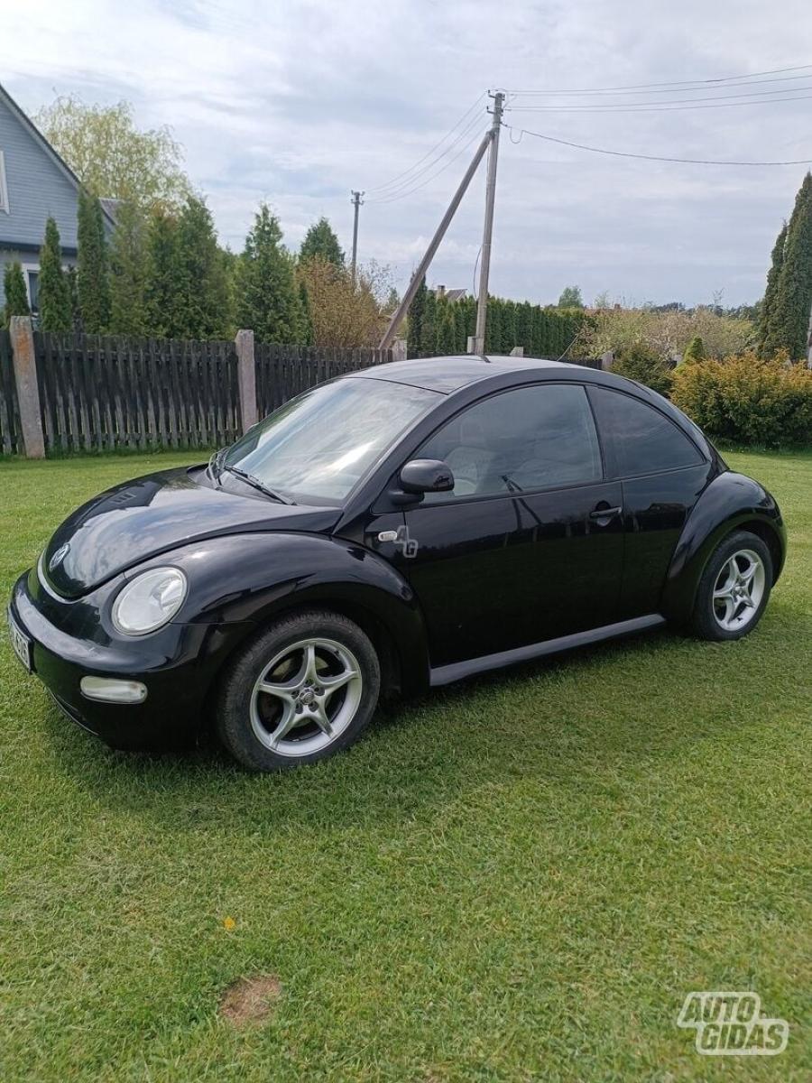 Melns Volkswagen Beetle 2001 Ignalina, ar dzinēja tilpumu 2.00 L un nobraukumu 265 tūkst. km par 950 €, foto 7 vietnē AUTOMOTO.COM.LV