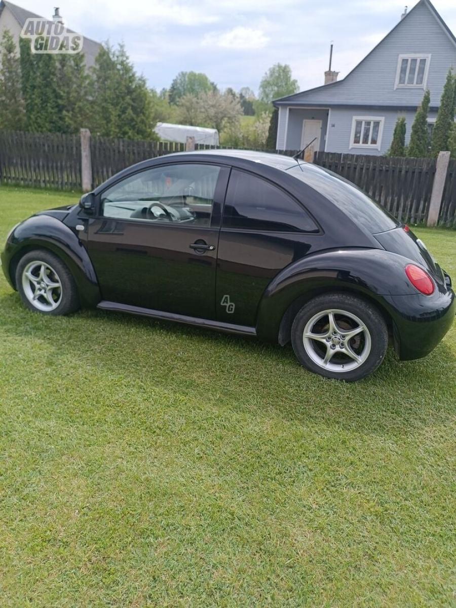 Melns Volkswagen Beetle 2001 Ignalina, ar dzinēja tilpumu 2.00 L un nobraukumu 265 tūkst. km par 950 €, foto 8 vietnē AUTOMOTO.COM.LV