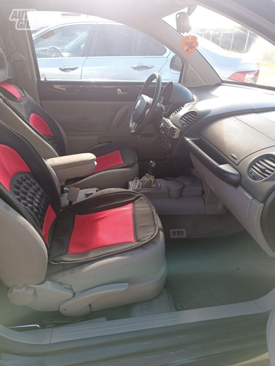 Melns Volkswagen Beetle 2001 Ignalina, ar dzinēja tilpumu 2.00 L un nobraukumu 265 tūkst. km par 950 €, foto 20 vietnē AUTOMOTO.COM.LV