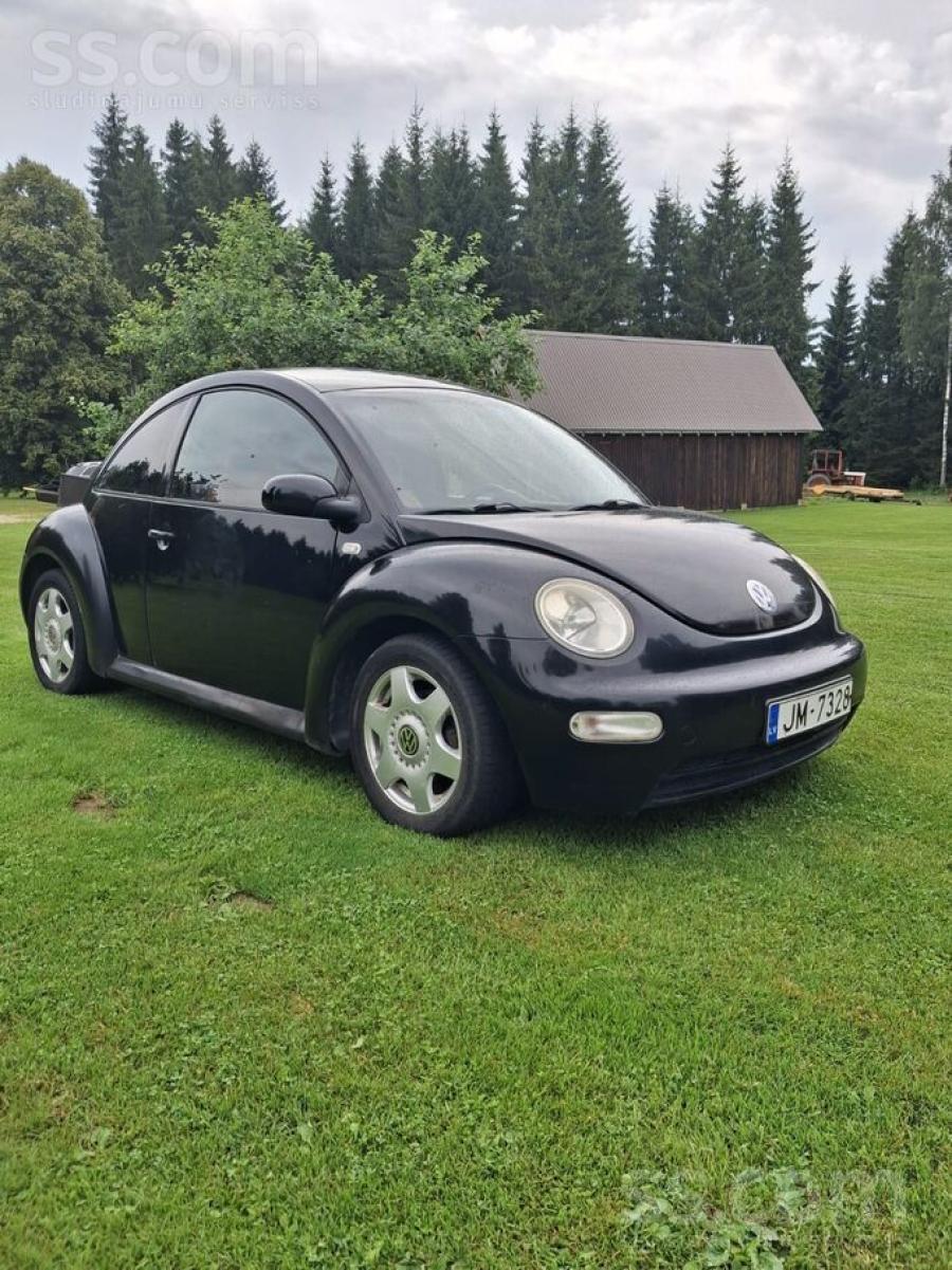 Black Volkswagen Beetle 2001 in Liepaja, with an engine capacity of 1.90 L and mileage of 320 thousand km for 1500 €, photo 1 on AUTOMOTO.COM.LV