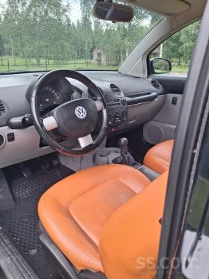 Black Volkswagen Beetle 2001 in Liepaja, with an engine capacity of 1.90 L and mileage of 320 thousand km for 1500 €, photo 9 on AUTOMOTO.COM.LV