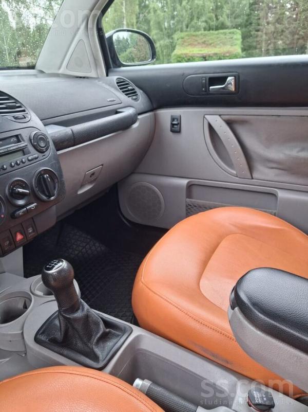 Black Volkswagen Beetle 2001 in Liepaja, with an engine capacity of 1.90 L and mileage of 320 thousand km for 1500 €, photo 10 on AUTOMOTO.COM.LV