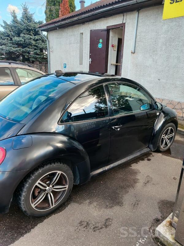Volkswagen Beetle 2001 Rīga vietnē Melns Volkswagen Beetle 2001 Rīga, ar dzinēja tilpumu 1.90 L un nobraukumu 254 tūkst. km par 2700 €, foto 7 vietnē AUTOMOTO.COM.LV