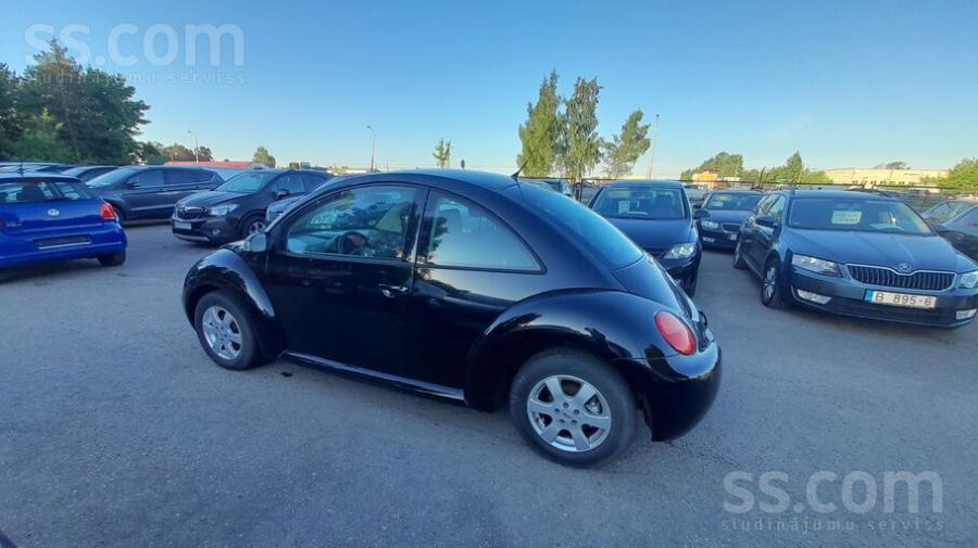 Melns Volkswagen Beetle 2004 Rīga, ar dzinēja tilpumu 1.60 L un nobraukumu 190 tūkst. km par 3150 €, foto 10 vietnē AUTOMOTO.COM.LV