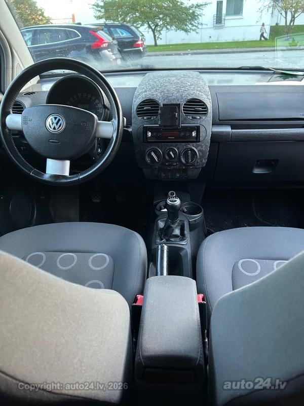 Black Volkswagen Beetle 2005 in Tallinn, with an engine capacity of 1.90 L and mileage of 276 thousand km for 2500 €, photo 10 on AUTOMOTO.COM.LV