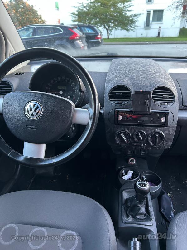 Black Volkswagen Beetle 2005 in Tallinn, with an engine capacity of 1.90 L and mileage of 276 thousand km for 2500 €, photo 11 on AUTOMOTO.COM.LV