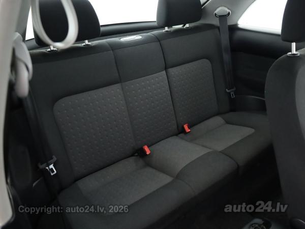 Melns Volkswagen Beetle 2009 Tallina, ar dzinēja tilpumu 1.60 L un nobraukumu 197 tūkst. km par 1799 €, foto 7 vietnē AUTOMOTO.COM.LV