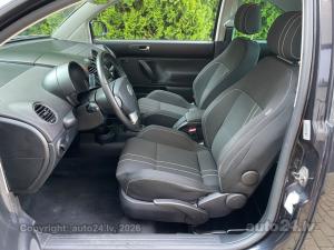 Melns Volkswagen Beetle 2009 Viljandi, ar dzinēja tilpumu 1.90 L un nobraukumu 222 tūkst. km par 4280 €, foto 7 vietnē AUTOMOTO.COM.LV