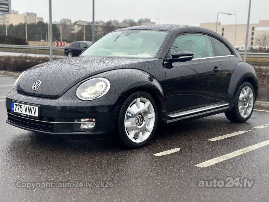 Melns Volkswagen Beetle 2012 Tallina, ar dzinēja tilpumu 2.00 L un nobraukumu 215 tūkst. km par 6999 €, foto 1 vietnē AUTOMOTO.COM.LV