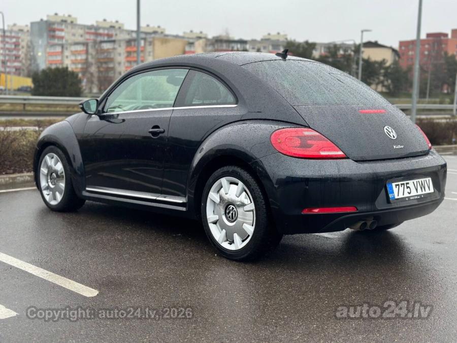 Melns Volkswagen Beetle 2012 Tallina, ar dzinēja tilpumu 2.00 L un nobraukumu 215 tūkst. km par 6999 €, foto 27 vietnē AUTOMOTO.COM.LV
