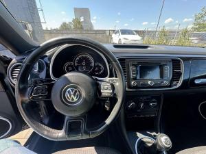 Melns Volkswagen Beetle 2012 Šauļi, ar dzinēja tilpumu 1.60 L un nobraukumu 245 tūkst. km par 4699 €, foto 14 vietnē AUTOMOTO.COM.LV