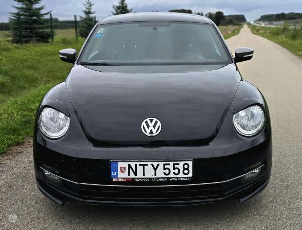 Volkswagen Beetle 2012 Šauļi vietnē Melns Volkswagen Beetle 2012 Šauļi, ar dzinēja tilpumu 2.48 L un nobraukumu 190 tūkst. km par 5650 €, foto 6 vietnē AUTOMOTO.COM.LV