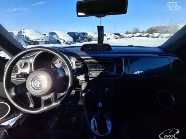Melns Volkswagen Beetle 2013 Avižieniai, ar dzinēja tilpumu 2.00 L un nobraukumu 213 tūkst. km par 6000 €, foto 8 vietnē AUTOMOTO.COM.LV