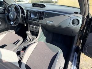 Melns Volkswagen Beetle 2014 Rīga, ar dzinēja tilpumu 2.00 L un nobraukumu 241 tūkst. km par 7995 €, foto 19 vietnē AUTOMOTO.COM.LV