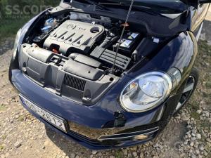 Melns Volkswagen Beetle 2014 Rīga, ar dzinēja tilpumu 2.00 L un nobraukumu 241 tūkst. km par 7995 €, foto 22 vietnē AUTOMOTO.COM.LV
