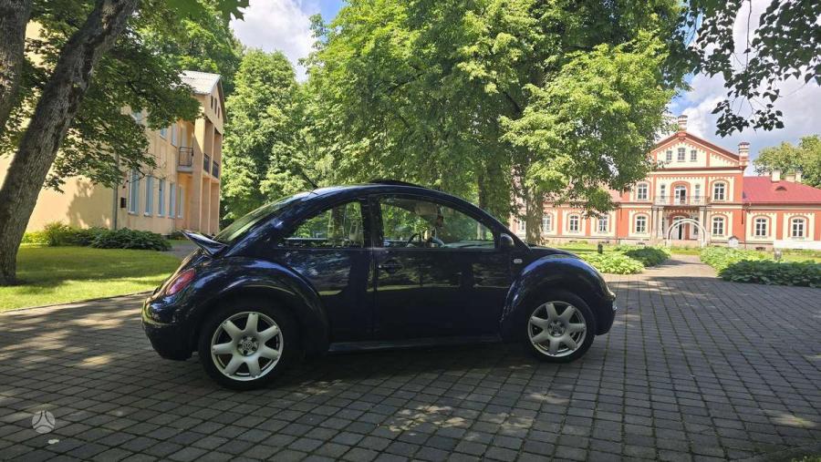 Zils Volkswagen Beetle 2002 Viļņa, ar dzinēja tilpumu 1.60 L un nobraukumu 233 tūkst. km par 3850 €, foto 5 vietnē AUTOMOTO.COM.LV