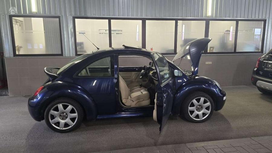 Zils Volkswagen Beetle 2002 Viļņa, ar dzinēja tilpumu 1.60 L un nobraukumu 233 tūkst. km par 3850 €, foto 12 vietnē AUTOMOTO.COM.LV