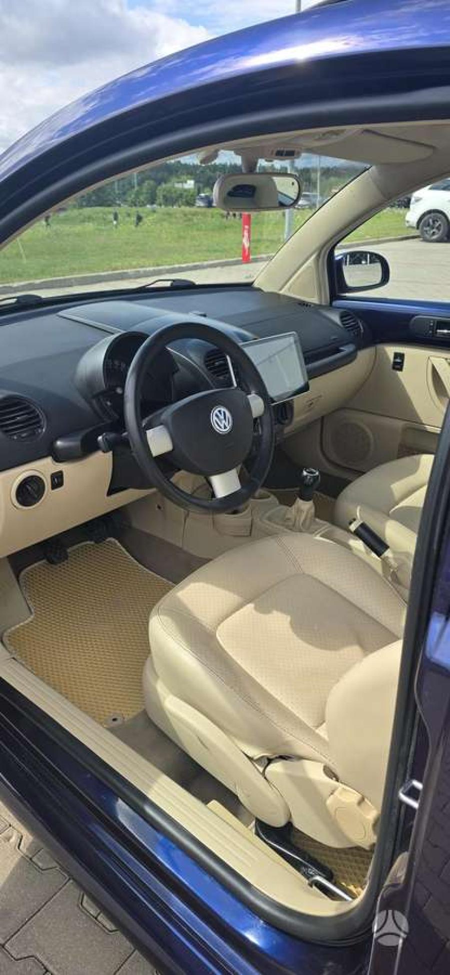 Zils Volkswagen Beetle 2002 Viļņa, ar dzinēja tilpumu 1.60 L un nobraukumu 233 tūkst. km par 3850 €, foto 26 vietnē AUTOMOTO.COM.LV