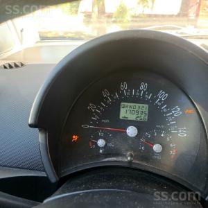 Синий Фольксваген Битл 1999 в Рига, объемом двигателя 2.00 л и пробегом 170 тыс. км за 1600 €, фото 6 на AUTOMOTO.COM.LV