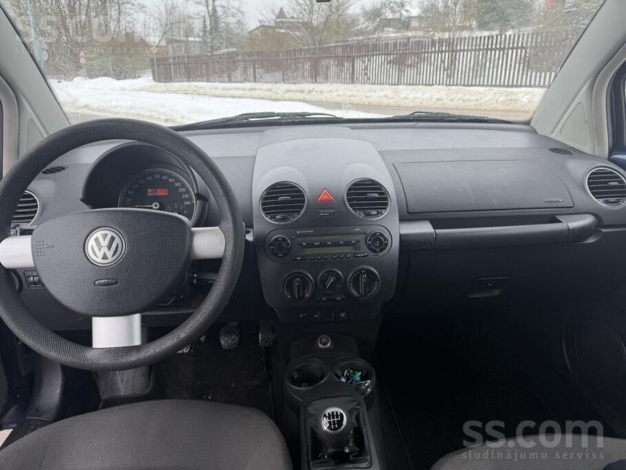 Blue Volkswagen Beetle 2007 in Ogre, with an engine capacity of 1.90 L and mileage of 290 thousand km for 1500 €, photo 6 on AUTOMOTO.COM.LV