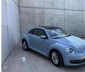 Zils Volkswagen Beetle 2015 Kauņa, ar dzinēja tilpumu 2.00 L un nobraukumu 137 tūkst. km par 12000 €, foto 11 vietnē AUTOMOTO.COM.LV