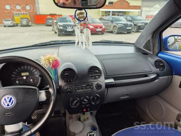 Синий Фольксваген Битл 2000 в Екабпилс, объемом двигателя 1.90 л и пробегом 334 тыс. км за 1500 €, фото 4 на AUTOMOTO.COM.LV