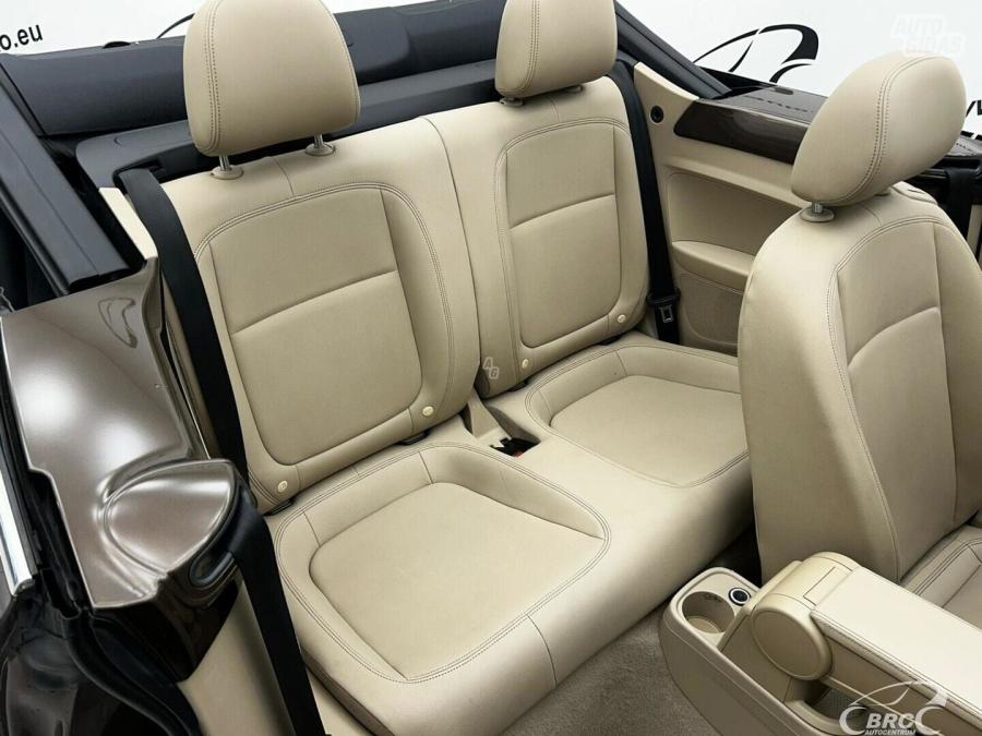 Brūns Volkswagen Beetle 2013 Avižieniai, ar dzinēja tilpumu 2.00 L un nobraukumu 176 tūkst. km par 5900 €, foto 10 vietnē AUTOMOTO.COM.LV