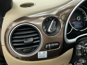 Brūns Volkswagen Beetle 2013 Avižieniai, ar dzinēja tilpumu 2.00 L un nobraukumu 176 tūkst. km par 5900 €, foto 18 vietnē AUTOMOTO.COM.LV
