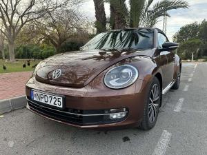 Brūns Volkswagen Beetle 2017 Klaipėda, ar dzinēja tilpumu 1.20 L un nobraukumu 44 tūkst. km par 18500 €, foto 2 vietnē AUTOMOTO.COM.LV