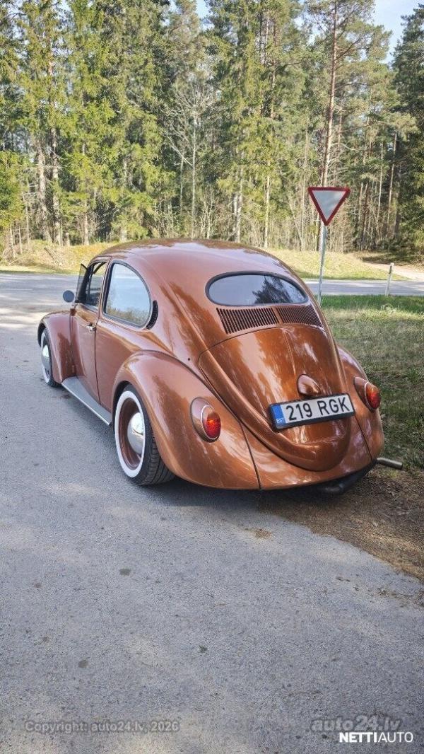Brūns Volkswagen Beetle 1973 Tallina, ar dzinēja tilpumu 1.60 L un nobraukumu 2 tūkst. km par 8500 €, foto 7 vietnē AUTOMOTO.COM.LV