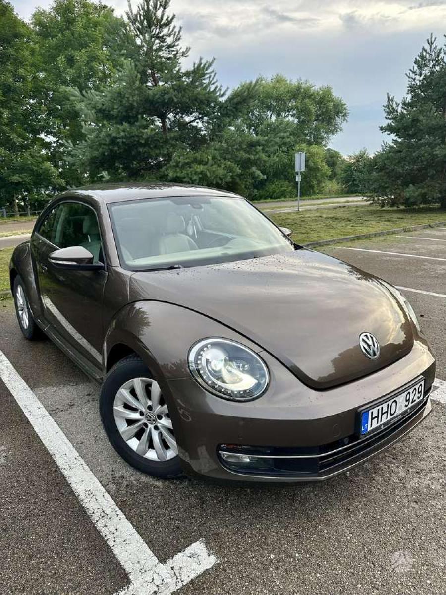 Brown Volkswagen Beetle 2014 in Vilnius, with an engine capacity of 1.20 L and mileage of 116 thousand km for 9999 €, photo 1 on AUTOMOTO.COM.LV
