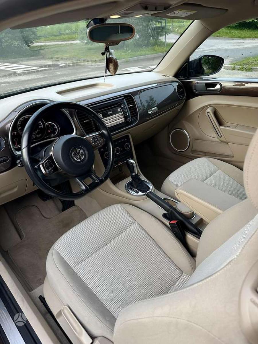Brown Volkswagen Beetle 2014 in Vilnius, with an engine capacity of 1.20 L and mileage of 116 thousand km for 9999 €, photo 10 on AUTOMOTO.COM.LV