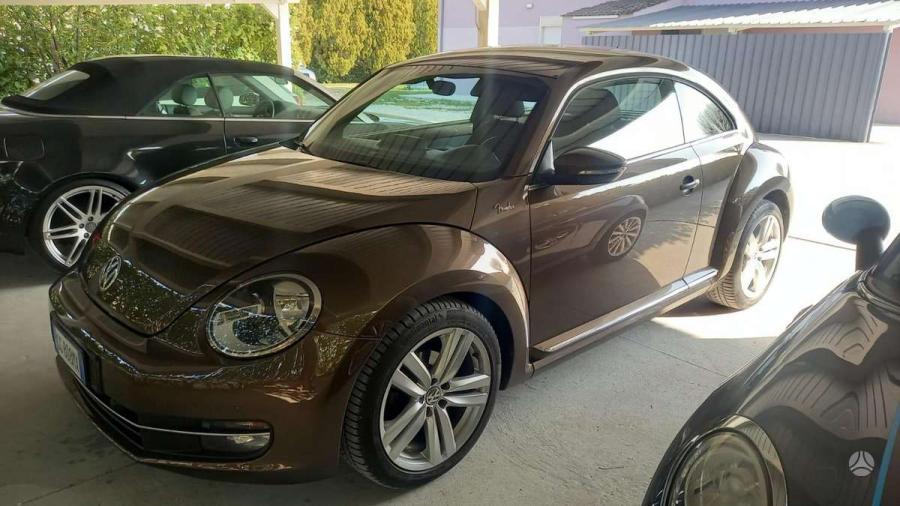 Brown Volkswagen Beetle 2012 in Kaunas, with an engine capacity of 1.60 L and mileage of 165 thousand km for 7500 €, photo 1 on AUTOMOTO.COM.LV