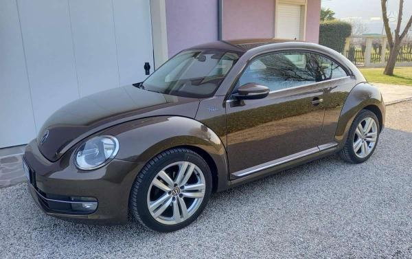 Brown Volkswagen Beetle 2012 in Kaunas, with an engine capacity of 1.60 L and mileage of 165 thousand km for 7500 €, photo 8 on AUTOMOTO.COM.LV