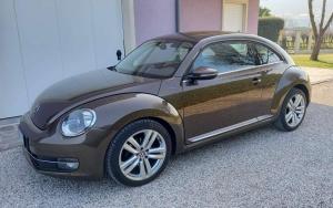Brown Volkswagen Beetle 2012 in Kaunas, with an engine capacity of 1.60 L and mileage of 165 thousand km for 7500 €, photo 8 on AUTOMOTO.COM.LV