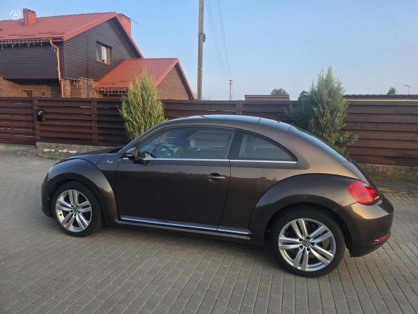 Brūns Volkswagen Beetle 2012 Kauņa, ar dzinēja tilpumu 1.60 L un nobraukumu 165 tūkst. km par 5999 €, foto 7 vietnē AUTOMOTO.COM.LV