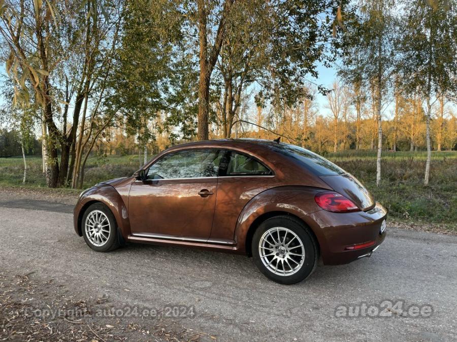 Brown Volkswagen Beetle 2017 in Tartu, with an engine capacity of 1.20 L and mileage of 98 thousand km for 13000 €, photo 2 on AUTOMOTO.COM.LV